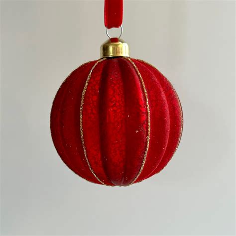 3 Dark Red Glass Ball Ornament — Holiday Bliss