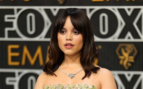 Jenna Ortega Deja En El Pasado A Merlina En Los Premios Emmy