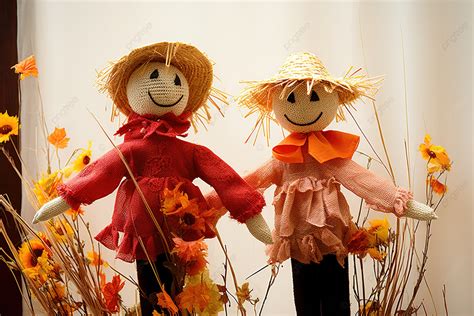 마녀 옷을 입은 두 허수아비 가을 높은 해상도 귀여움 배경 일러스트 및 사진 무료 다운로드 Pngtree