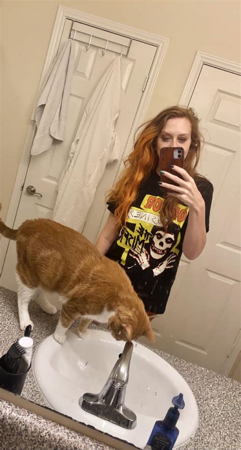 Ginger Twins 🥰 Sfwredheads