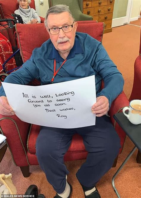 Care Home Residents Invoke Britain S Blitz Spirit In Heart Warming