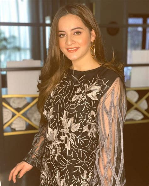 Aiman Khan Shares Plan Of Coming Back In Dramas Reviewitpk