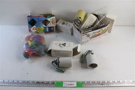 Light Bulb Sockets Light Bulbs And Misc Bodnarus Auctioneering