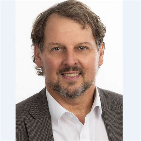 Klaus Balda Außendienstmitarbeiter Als Zertifizierter Unimog Verkaufsberater Henne