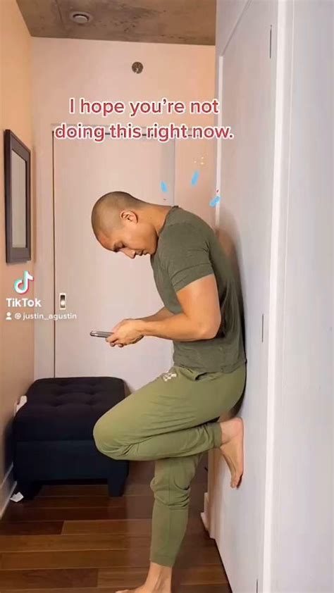 These Really Effectively Target The Scapular Retractors Muscles That
