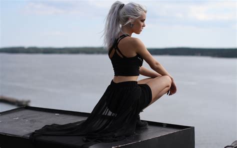 Girl Black River Pose Model Babe Mood Blonde Wallpapers Hd