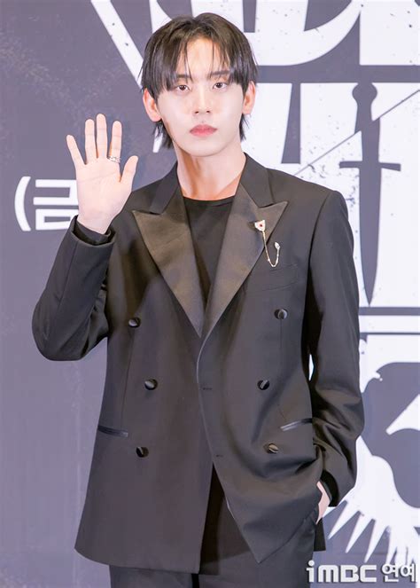 포토 허성범 아이돌 재질