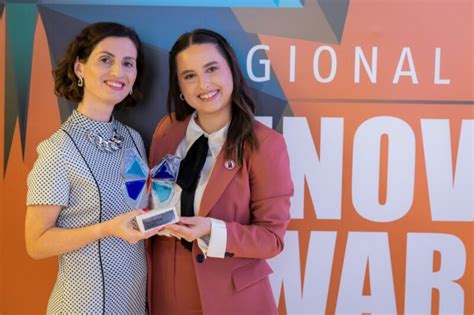 ЕДУФРОНТ ја доби наградата за иновации во СТЕМ на Регионалниот натпревар за иновации „Батерфлај