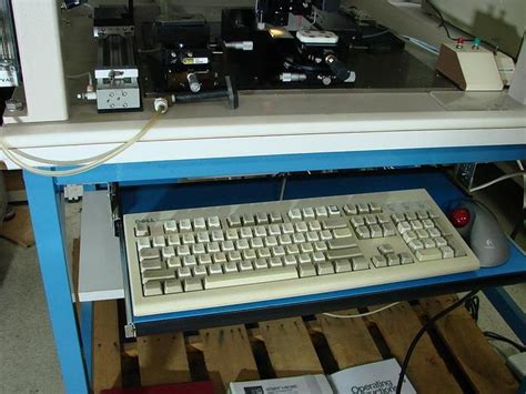 Used 2001 Asymtek 403g Automated Fluid Dispensing System For Sale A