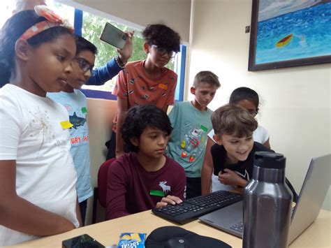 Aru Coderdojo May 10 2022 Oranjestad Library Aru Coder Dojo