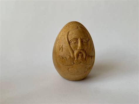 Статуетка з дерева фігурка з дерева статуетка яйце ікона скульптура з дерева фігурка дерев