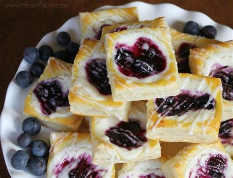 Fried Breakfast Yummy Breakfast Easy Delicious Recipes Tasty Canned Blueberries Cream