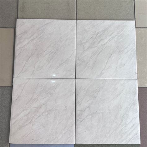 Jual Keramik Lantai Ruangan Glossy Kilap 40x40 Shopee Indonesia