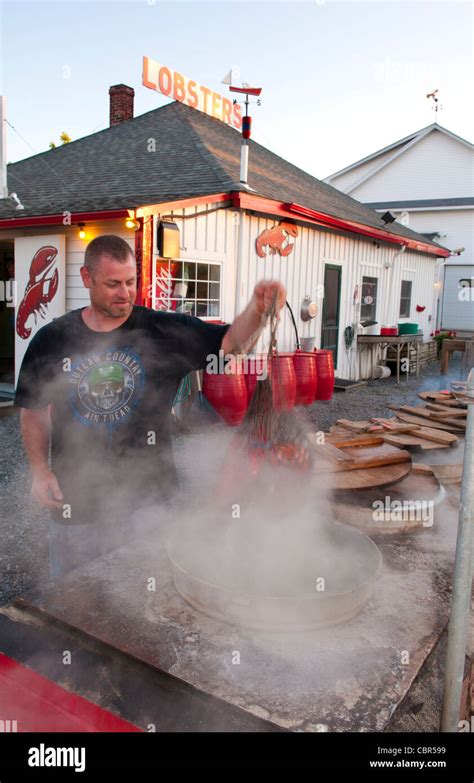 Lobster In Maine Famous Lobster Restaurant Trenton Bridge In Ellison
