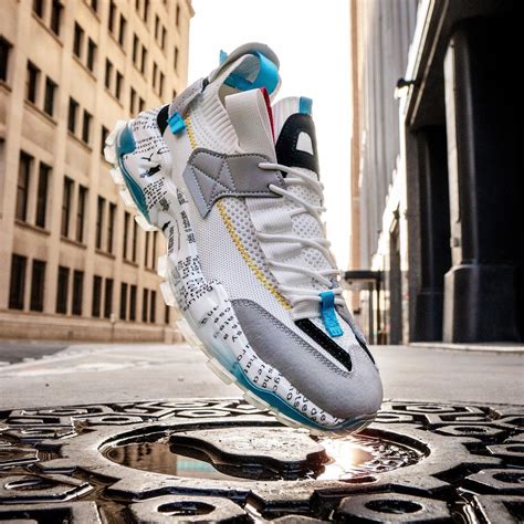 Flux Script Sneakers Bottic