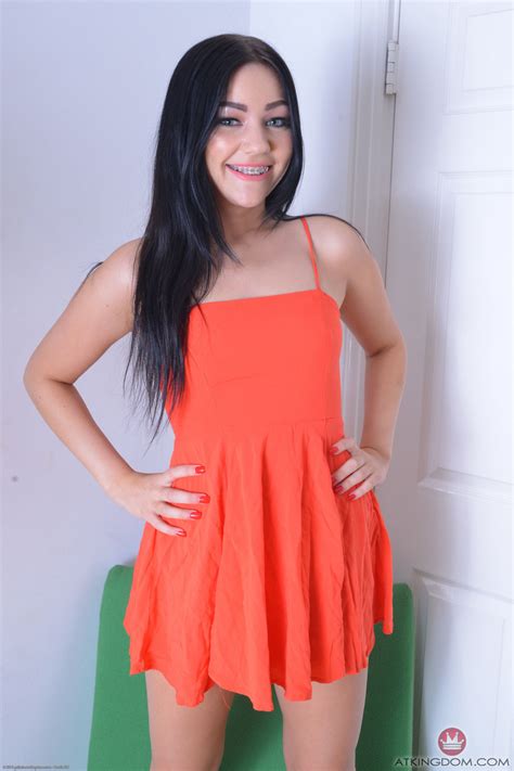 Atk Petites Karly Baker R18hub