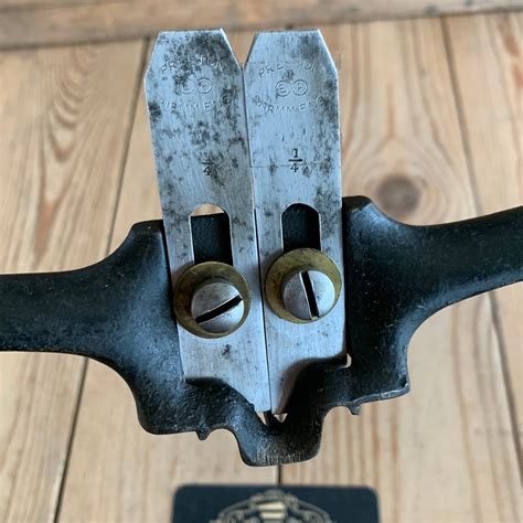 T8633 Vintage E Preston Circular Oveloe Router Spokeshave Spoke Shave