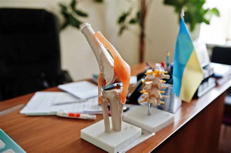 Difference Between Partial Knee And Total Knee Replacement