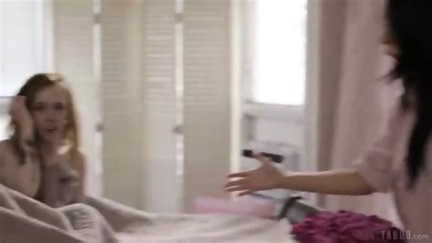 Wrong Track Reagan Foxx Eporner