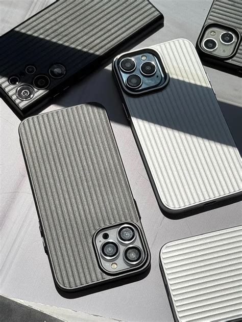 فروش عمده قاب و لوازم جانبی موبایل