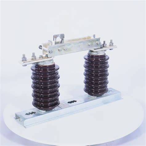 China Medium Voltage Isolator Switch Fuse Switch China Switch Disconnector Isolating Switch