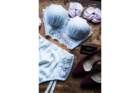Benefits Of Wearing Bra Why Girls Wear Bra And Benefits Of Bra Zivame