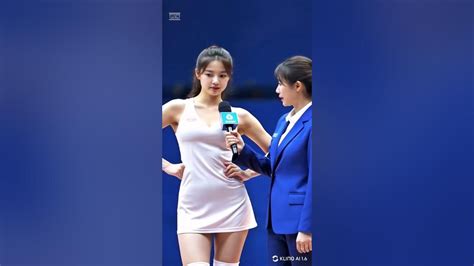 배구 코트에서 K Pop 아이돌 등장 이 선수의 댄스 춤 실력에 전 세계가 놀랐다 배구 Short 댄스 Youtube