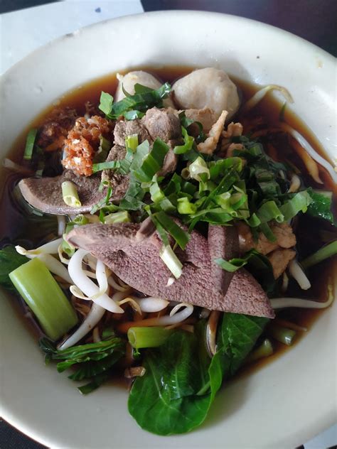 ร้าน ก๋วยเตี๋ยวหมูเลียงเจ๊อี๊ด รีวิวร้านอาหาร