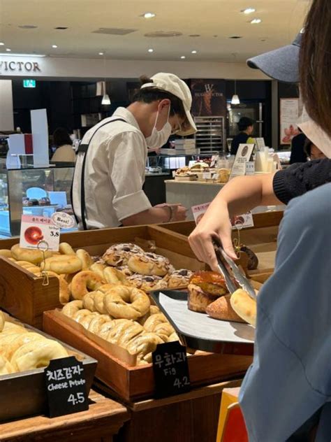 베이글리스트 X 라크루뜨서울 잠실 팝업 팝가 Popga