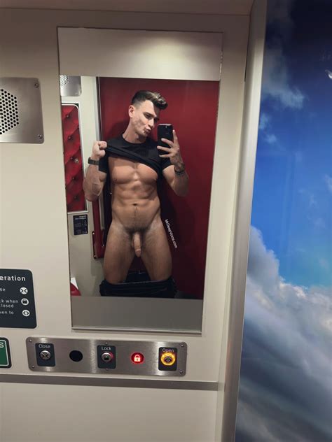 Model Of The Day Mr Deep Voice Daily Squirt Model Of The Day Mr Deep Voice Daily Squirt