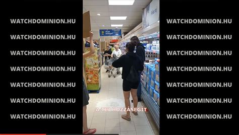 Magyar Vegán Aktivisták Tejjel Locsolták Fel Egy Lidl Padlóját A Tej