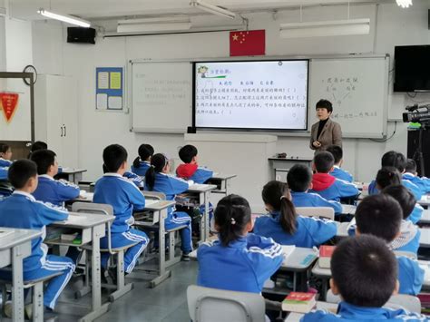 与时俱进做新型教师 北京拔萃双语学校