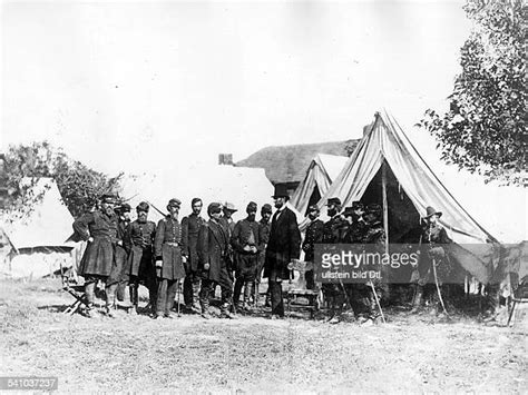 Photo Lincoln Tent Photos And Premium High Res Pictures Getty Images