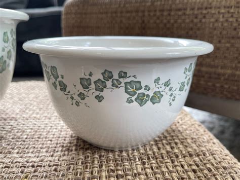 Two Corelle Bowls Callaway Ivy Pattern Mixing Bowl One Quart Etsy