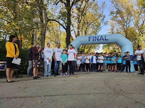 Ротари клуб Русе Дунав възстанови кроса по повод Деня на народните будители