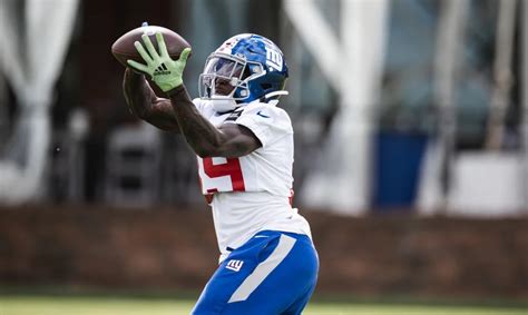 Chiefs Land Former First Round Wr Kadarius Toney In Trade With Giants