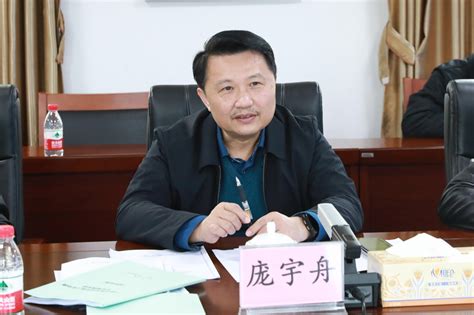 自治区人社厅专家组到我校开展“自治区第八批特聘专家”考核工作学校要闻校园新闻新闻中心广西中医药大学