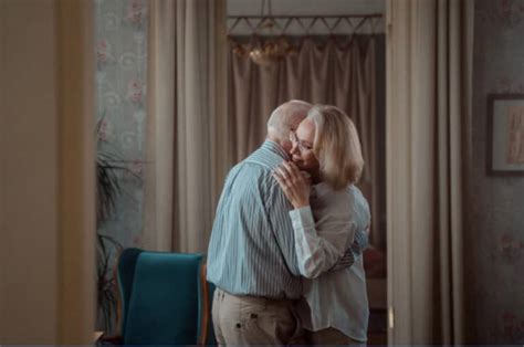 Ways You Can Help Your Elderly Parents Be Safer At Home This Mama Loves