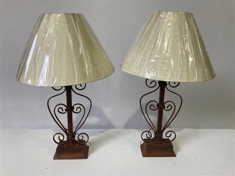 Lot Pair Of Wrought Iron Rust Coloured Table Lamps 5557 H Cm