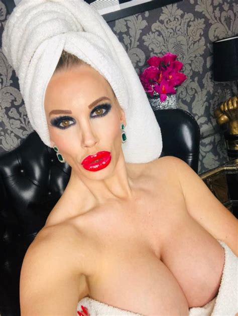 Model Of The Day Rebecca Cock Destroyer Moore Daily Squirt