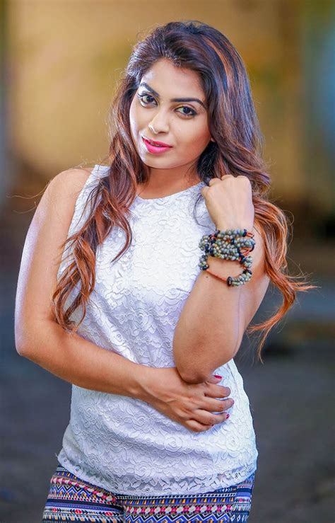 Sri Lankan Models Photos Srilankan Girls Photos Sri Lankan Actresses