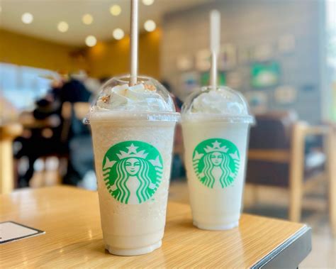 スタバの定番！バニラクリームフラペチーノ®のおすすめカスタム7選 Macaroni