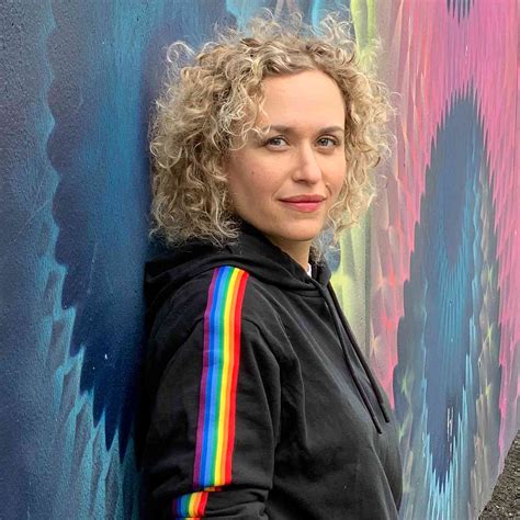 Katherine J Igoe Writer