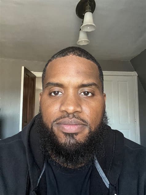 About Benjamin Medium