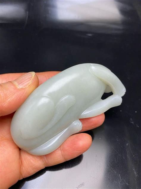 御寶齋 握權臥犬把件 和闐玉瑩潤皮殼老熟包漿厚實光澤佳 B 33 Yahoo奇摩拍賣