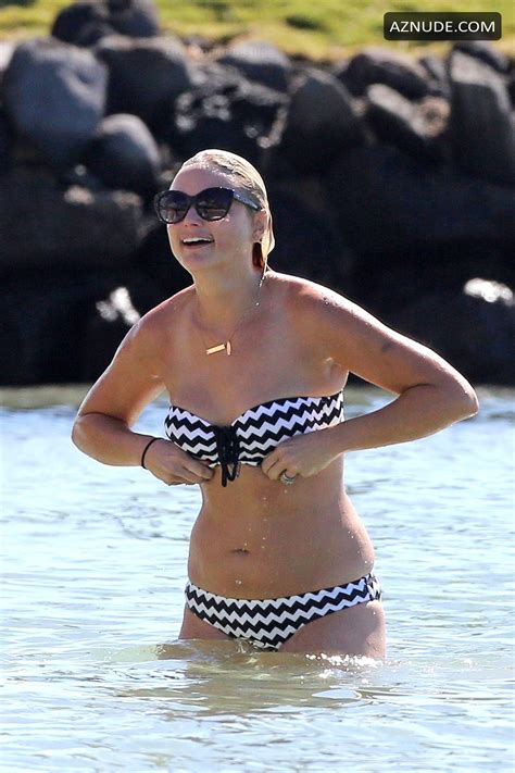 Miranda Lambert Nude Aznude