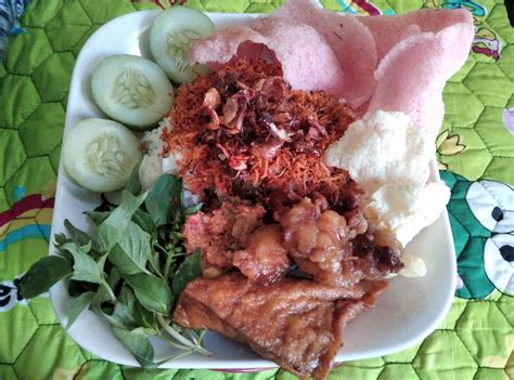 Jual Dua Putri Bintang Smexpo Pertamina