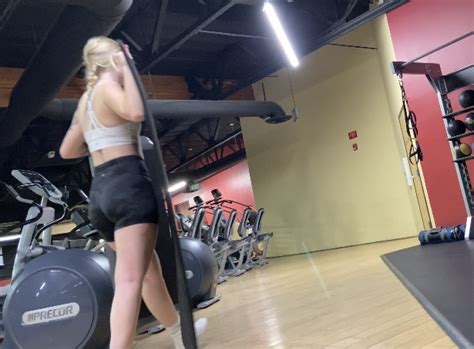 White Girl Became My Gym Crush 😍 Short Vid Short Shorts