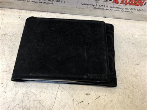 Instruction Booklet Volvo V70 Tp40511