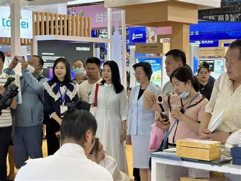 “极目楚天”实力圈粉，北京游客“钟情湖北”中国旅游协会文旅文化